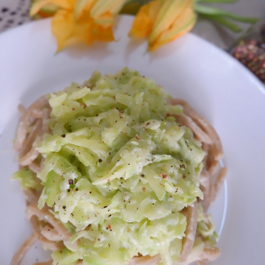 Whole guitar spaghetti with zucchini “Trombetta d’Albenga ...